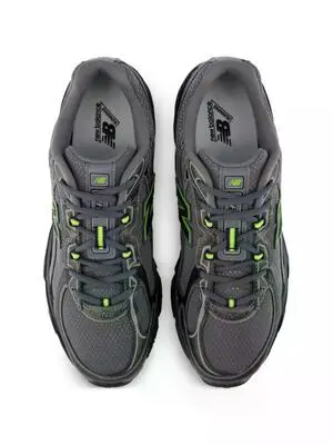 NEW BALANCE 740 Sneakers