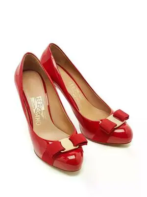 FERRAGAMO Vara Bow Leather Heeled Pumps
