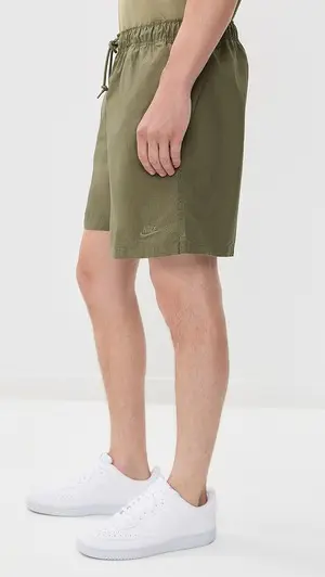 Nike Flow Shorts 5.5