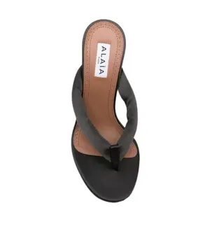 Alaïa Padded Leather Thong Sandals With High Heel - No