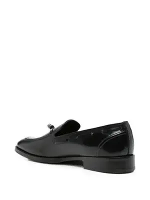 VELA SHOP Leather Loafers With Tassel Detail