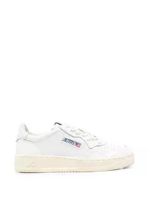 AUTRY Medalist Leather Sneakers - White