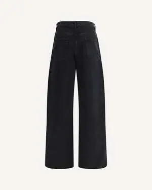 RÓHE Baggy Fit Jeans