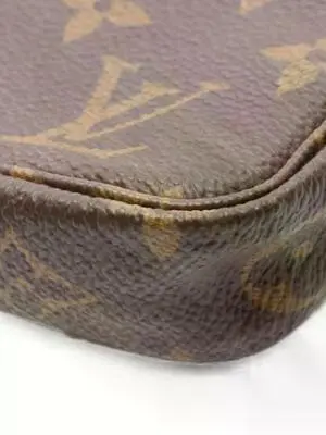 LOUIS VUITTON Monogram Pochette Accessoires Handbag