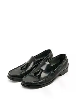 TOD'S Leather Tassel Fringe Loafers - Black