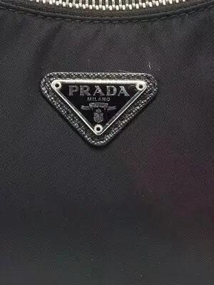 Prada Re-edition 2005 Shoulder Bag