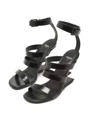 Fendi Buckle-fastening Sandals