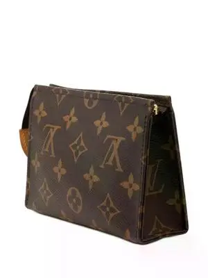 LOUIS VUITTON Monogram Toiletry 15 Pouch