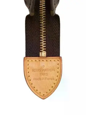 LOUIS VUITTON Monogram Toiletry 15 Pouch
