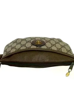 Gucci Gg Supreme Crossbody Bag