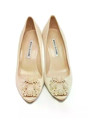 Manolo Blahnik Hangisi Pearl-embellished Heeled Pumps - Neutrals