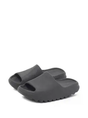 ADIDAS X YEEZY Yeezy Onyx Slides