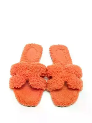 Hermès Oran Shearling Sandals - Orange