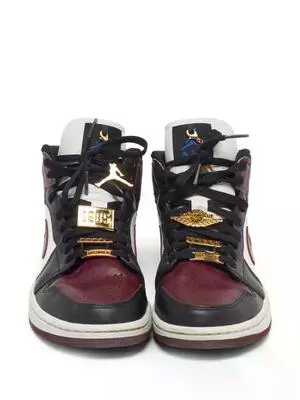JORDAN Air 1 Mid Se High-top Sneakers - Red