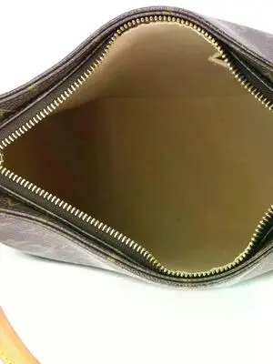 LOUIS VUITTON Monogram Canvas Mm Satchel