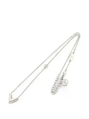 LOUIS VUITTON Essential V Necklace - Silver