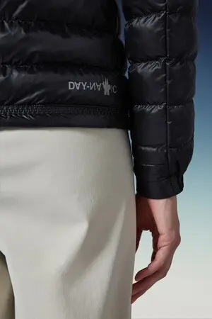 Moncler Walibi Short Down Jacket