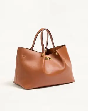 Valentino Garavani Large Soft Leather Shopping Bag With Maxi Studs - Hazelnut