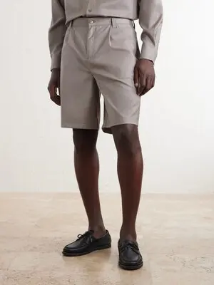 Frescobol Carioca Tailored Pleated Wool Shorts