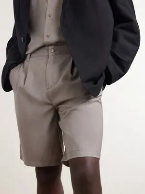Frescobol Carioca Tailored Pleated Wool Shorts