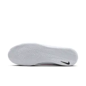 Nike Mercurial Vapor 17 Club Soccer Shoes - Multicolor