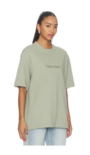Calvin Klein Relaxed Standard Logo Crew Neck Tee