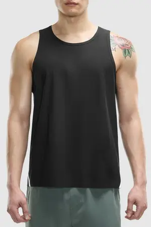 PELOTON Run Interlock Stride Singlet - Black