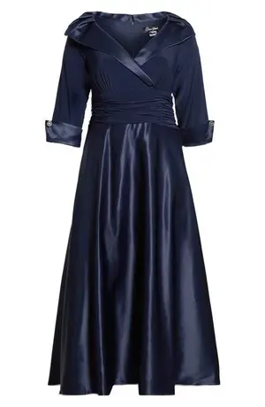 JESSICA HOWARD Rhinestone Button Mixed Media Gown - Navy
