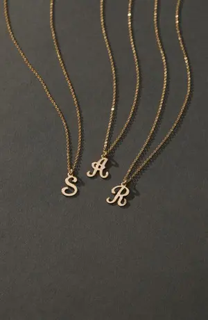 SET & STONES Gianna Initial Pendant Necklace - Gold/e