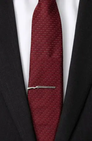 CUFFLINKS, INC. 