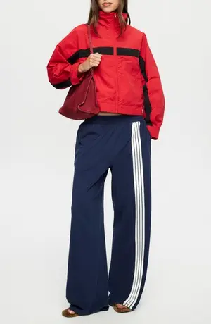 Lioness Essential Contrast Panel Zip-up Windbreaker