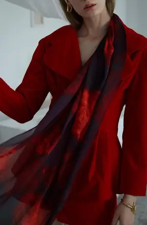 LOST PATTERN La Rosa Silk Scarf