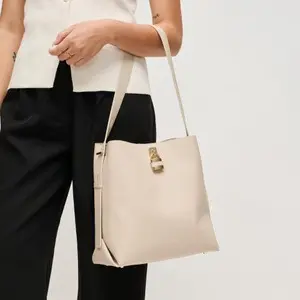 URBAN EXPRESSIONS Caroline Hobo - Bone