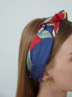 LOST PATTERN El Amor Silk Bandana