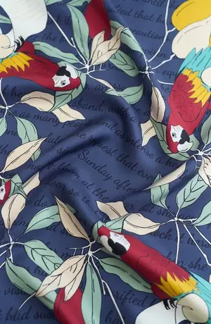 LOST PATTERN El Amor Silk Bandana - Red