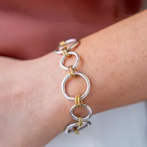 LONI PAUL JEWELRY Mixed Metal Sculpted Circle Bracelet