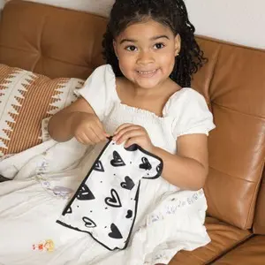 TINY TWINKLE Tsa Approved Clear Front Travel Pouches - Hearts