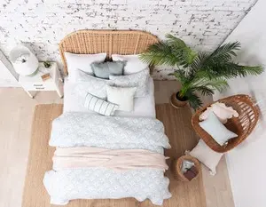 Carol & Frank Halsey Scallop /queen 3-piece Quilt Bedding Set