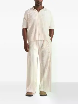 Manière De Voir Justin In Cream Pleated Boxy Shirt - Neutrals