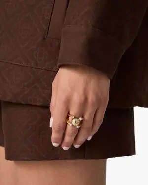 Casablanca Gold & White Lotus Pearl Ring
