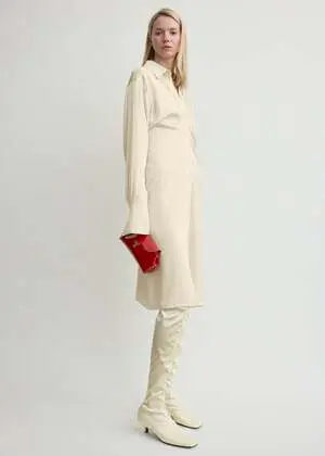 TOTEME Mini T-lock Naplack Clutch