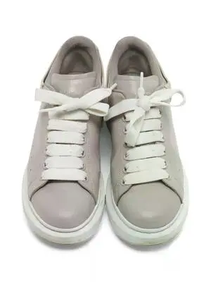 Alexander McQueen Oversized Sneakers - Grey