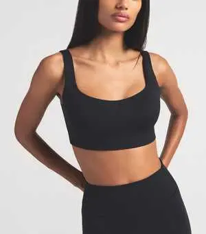 NIKESKIMS Matte Sports Bra