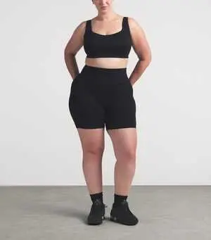 NIKESKIMS Matte Sports Bra
