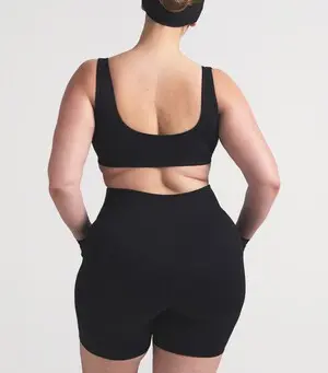 NIKESKIMS Matte Sports Bra