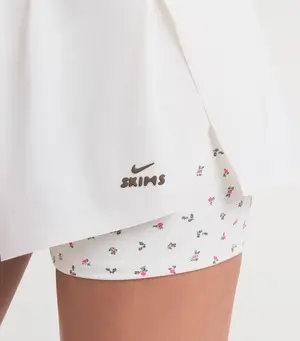 NIKESKIMS Runner Shorts