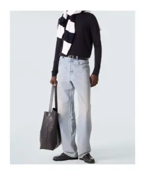 ALLUDE Crew Neck Knit Sweater