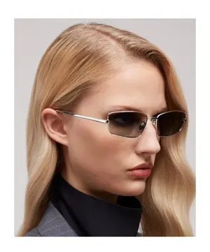 Gucci Rectangular Frame Sunglasses