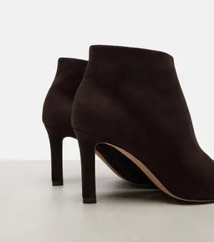 THE ROW Carla Boots