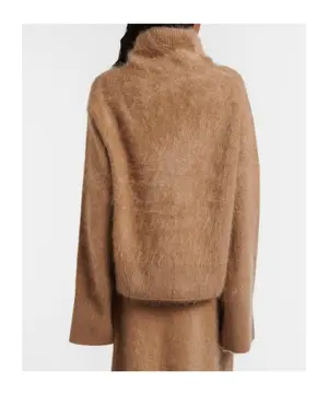 LISA YANG Florel Cashmere Turtleneck Sweater